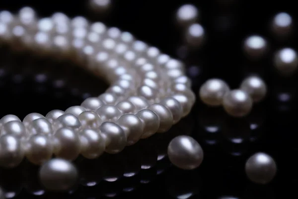 Perlas de la cultura fotos de stock, imágenes de Perlas de la cultura ...