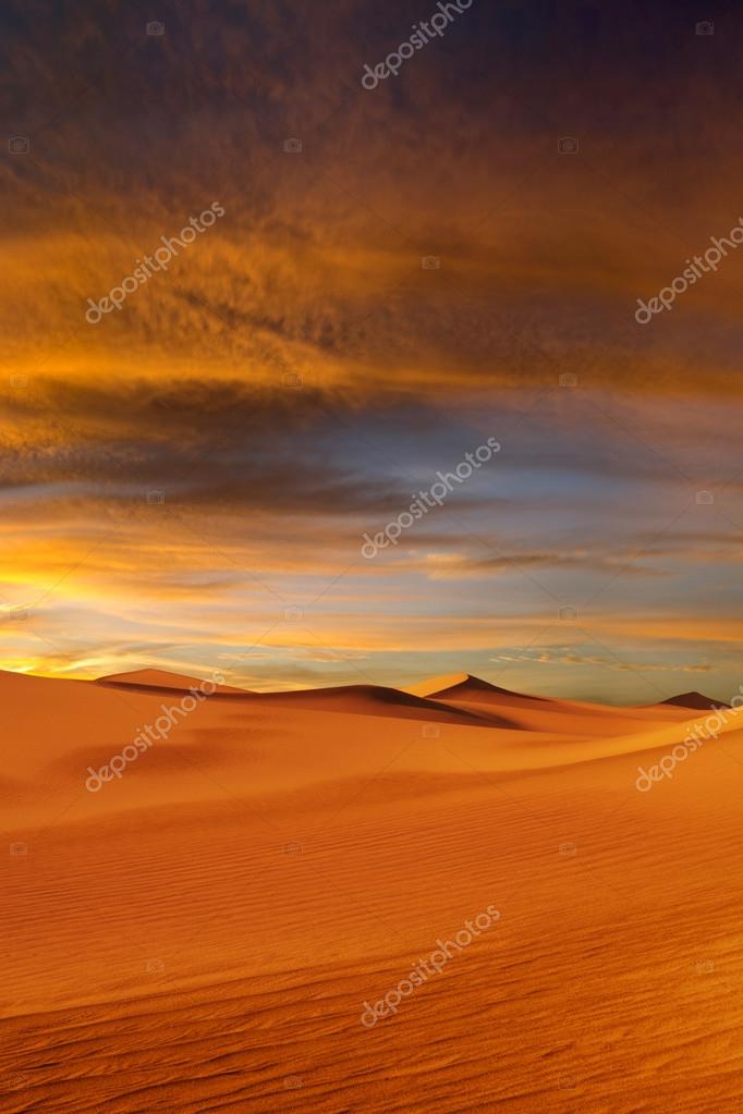 Sunset desert — Stock Photo © ersler #72978189
