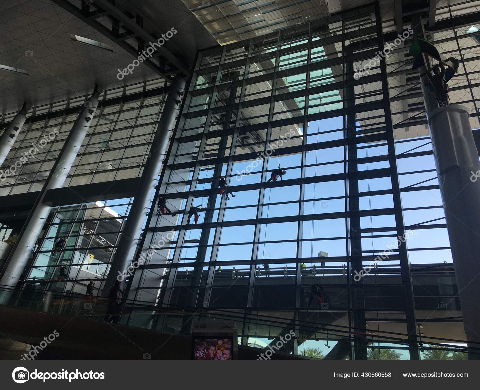 Qatar Doha 2020 Design Interior Airport Windows Climbers Industrial ...