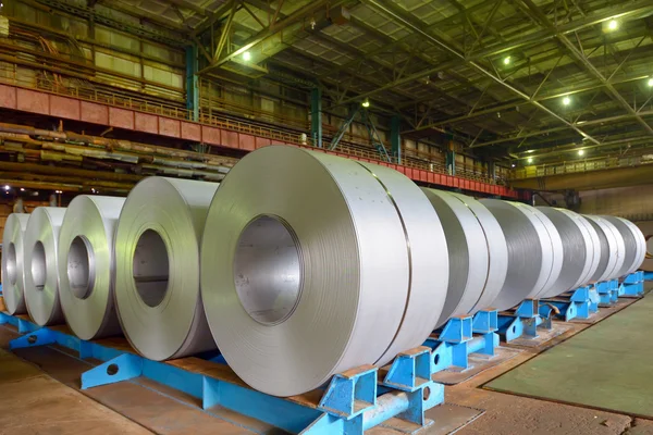 Packed rolls of steel sheet, Cold rolled steel coils Stock Photo by ...