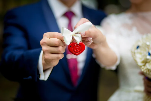 Bloqueo de boda Stock Photos, Royalty Free Bloqueo de boda Images ...