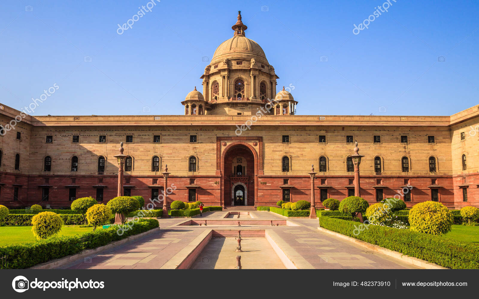 One Many Entrances Rashtrapati Bhavan Presidential House New Delhi ...