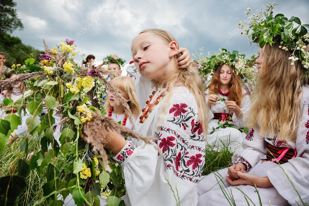Traditional Slavic celebrations of Ivana Kupala – Stock Editorial Photo ...