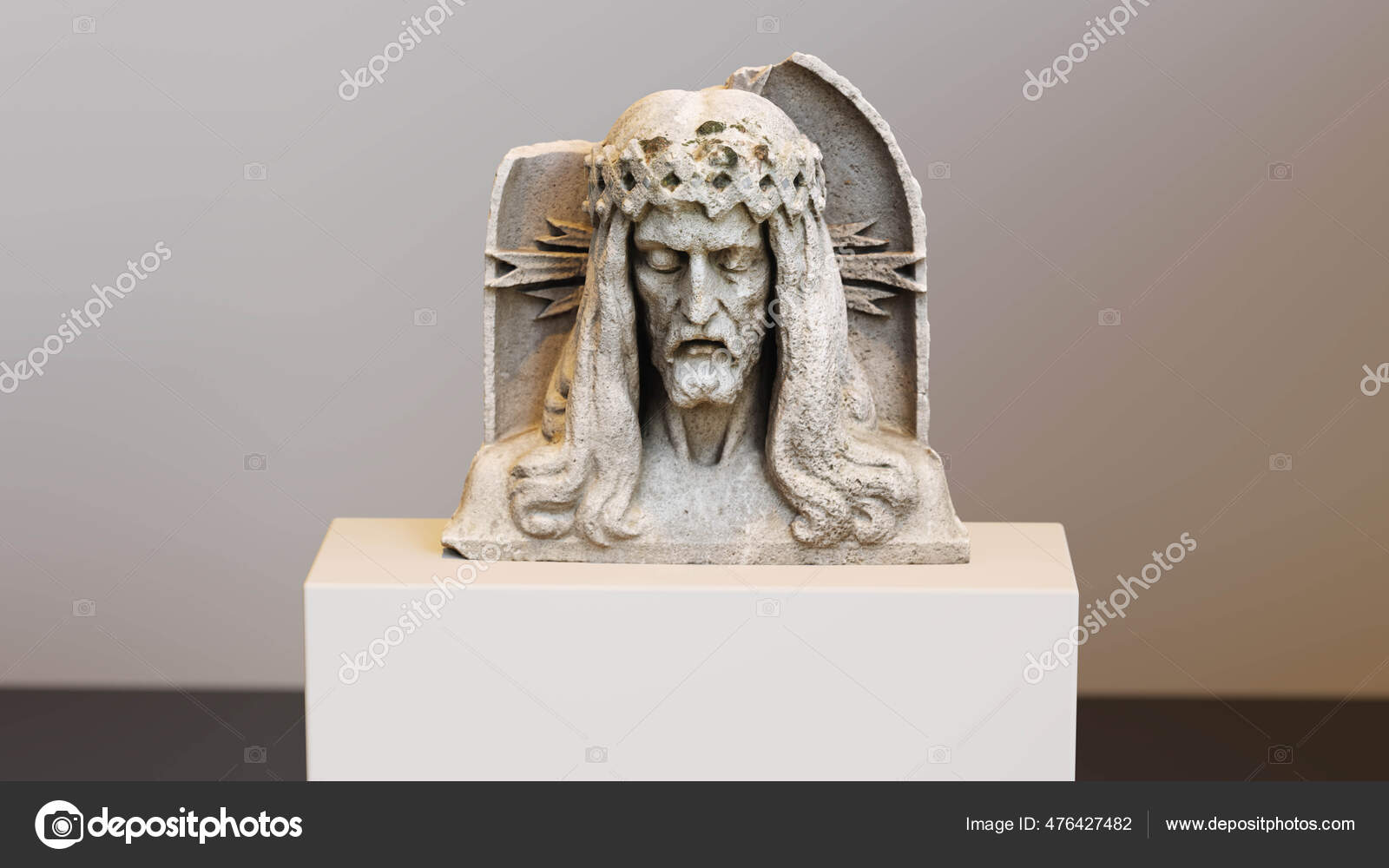 Jesus Stone Head Sculpture Illustration Stock Photo by ©magann 476427482