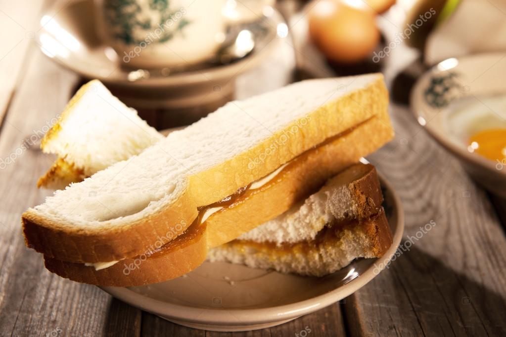 Traditional oriental Nanyang coffee and breakfast Stock Photo by ...