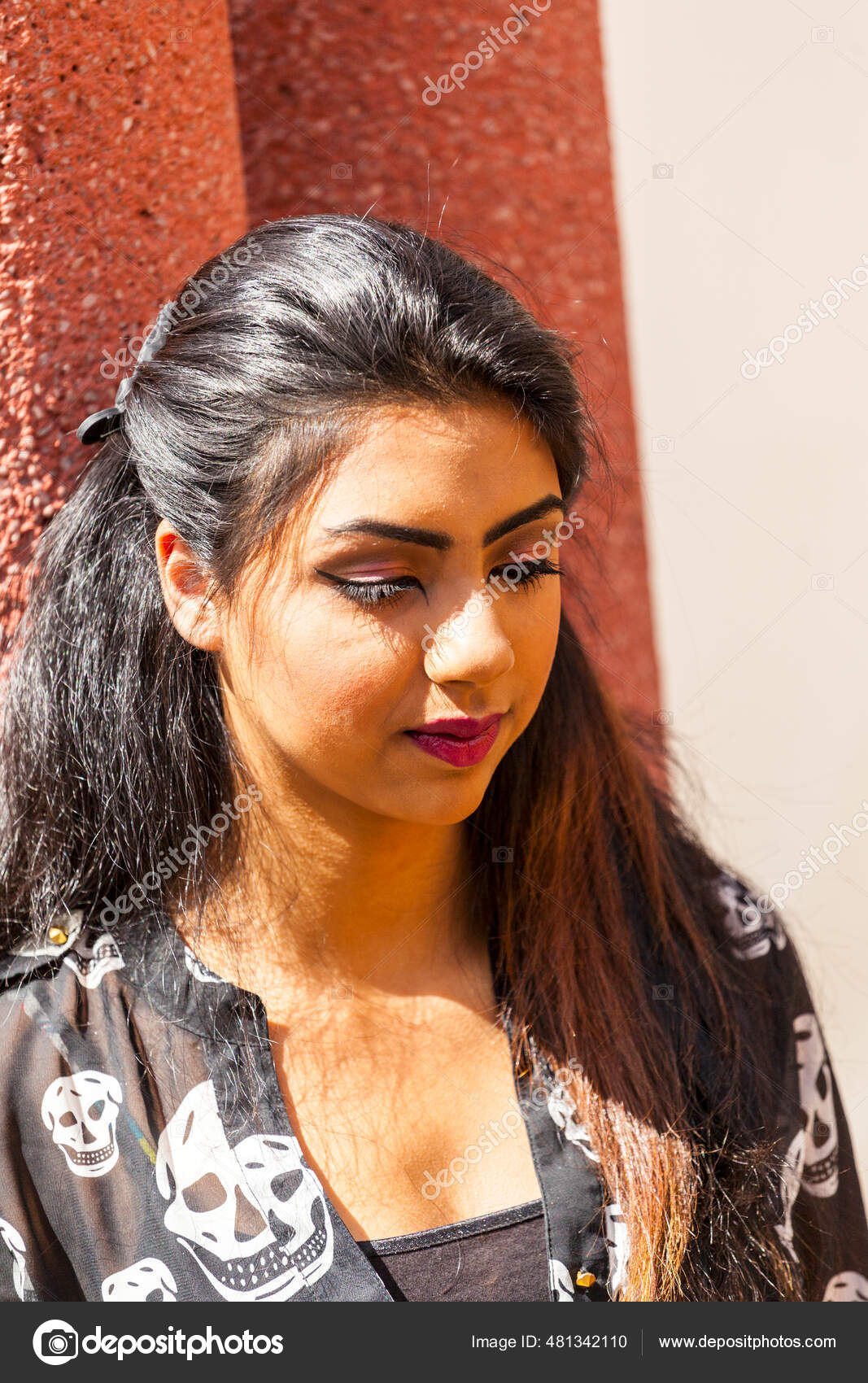 Calgary Canada Aug 2014 Models Showing Arab Style Fashion Public ...