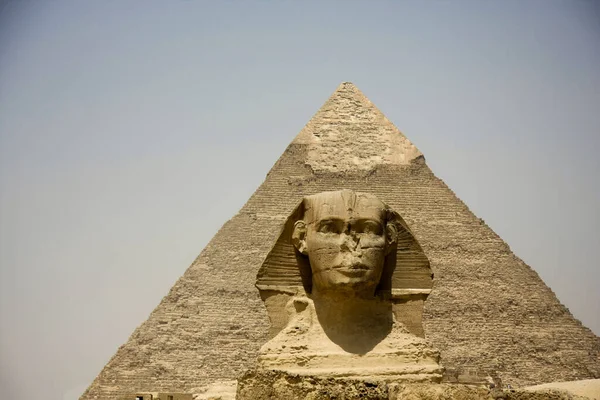 Pyramid alien Stock Photos, Royalty Free Pyramid alien Images | Depositphotos