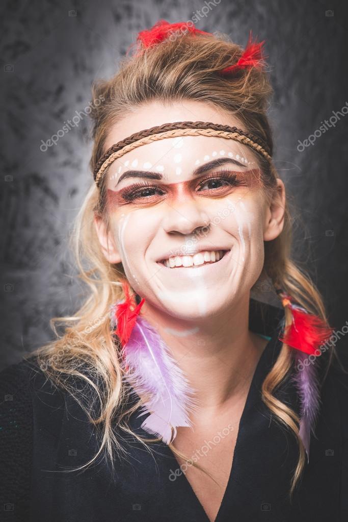 Amerikai indián, arc festék — Stock Fotó © loriklaszlo #84232320