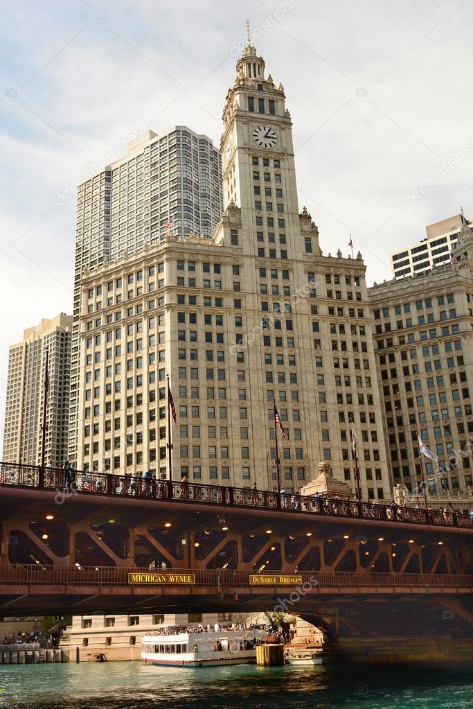 DuSable Bridge Chicago – Stock Editorial Photo © scukrov #115799218
