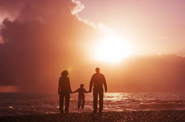 Family under the sun Stock Photos, Royalty Free Family under the sun ...