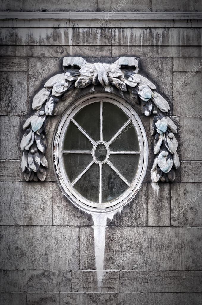 Classic Oval Window Stock Photo by ©Tonygers 69541673