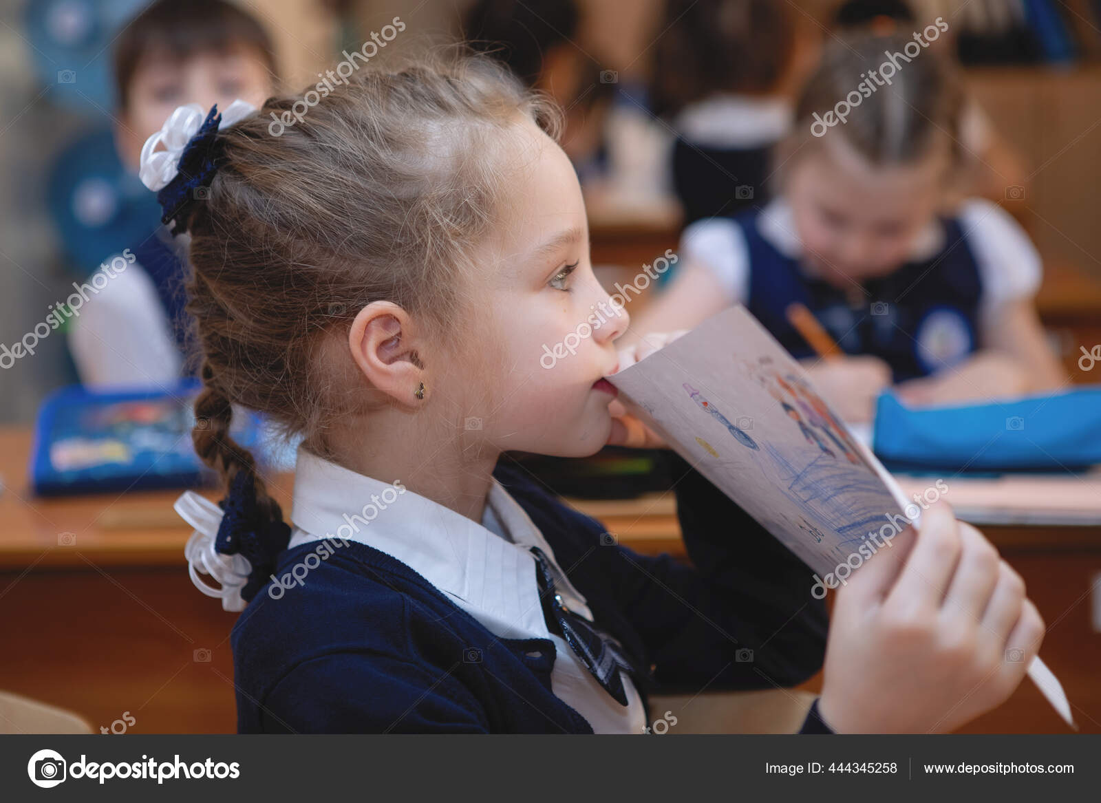 Schoolgirl Her Desk Classroom Lesson School Primary Education Selective