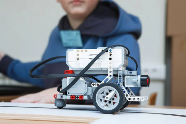 Black kids robotics Pictures, Black kids robotics Stock Photos & Images | Depositphotos®