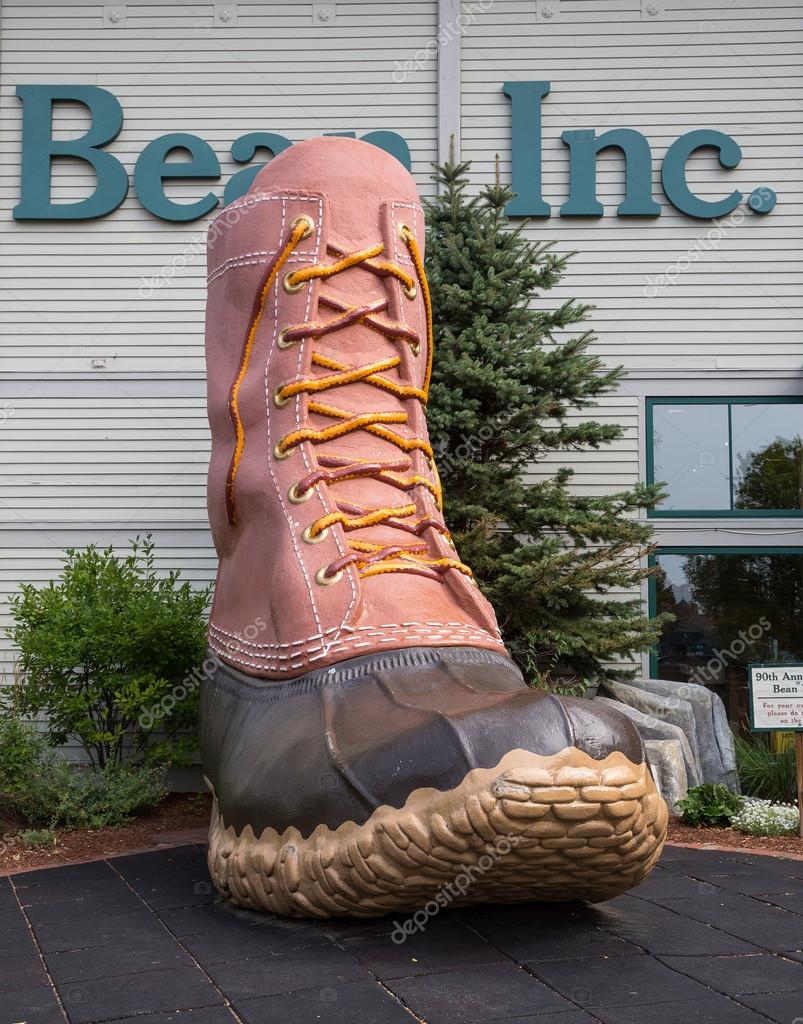 LL Bean boot — Stock Editorial Photo © rixipix #108293630