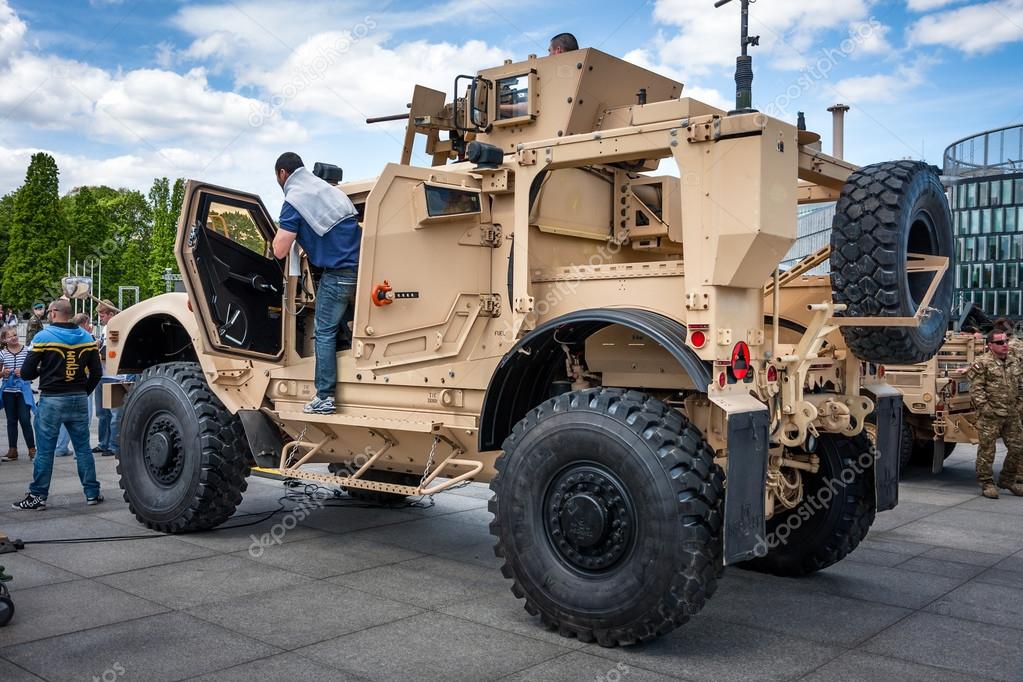 Mine resistant ambush protected Oshkosh M-ATV vehicle – Stock Editorial Photo © plrang #72614381