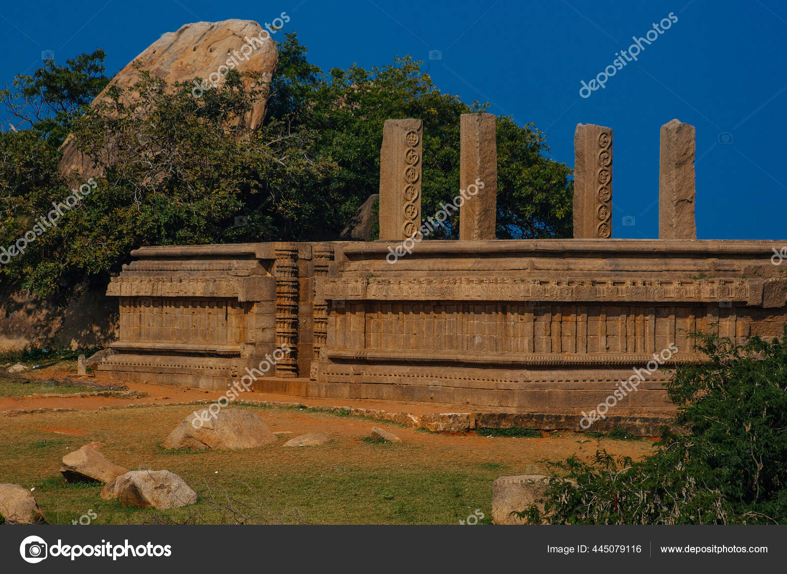 Gigantic Granite Boulder Stone Temples Historical Town Mamallapuram ...