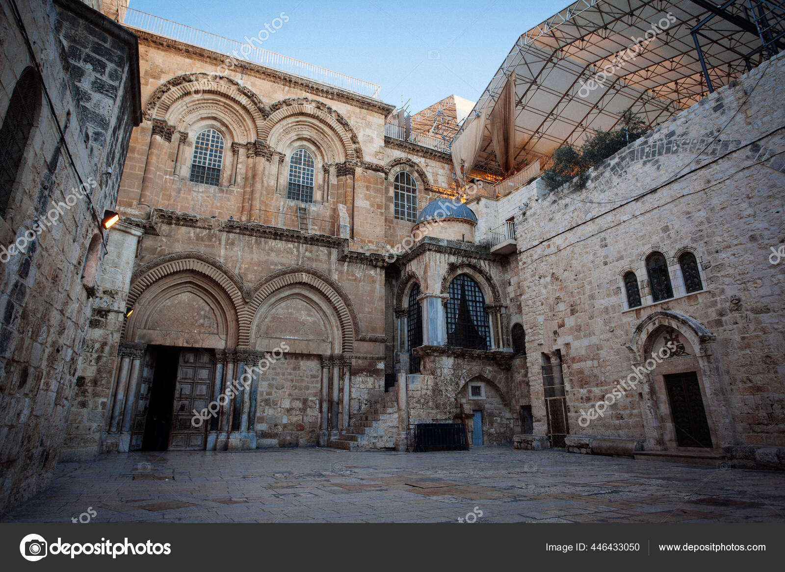 View Main Entrance Church Holy Sepulchre Old City Jerusalem — Stock ...