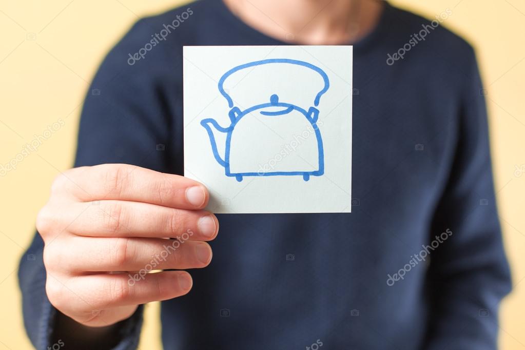 Kettle drawing in hand Stock Photo by ©file404 114087606