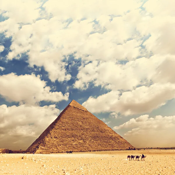Egyptian triangle Stock Photos, Royalty Free Egyptian triangle Images ...