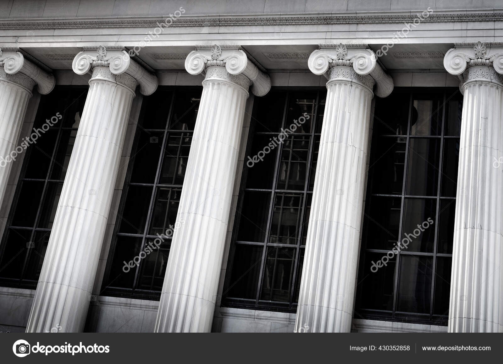 Courthouse Columns