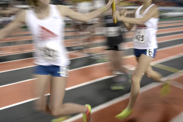 4x200m Relay Hand Off Steps