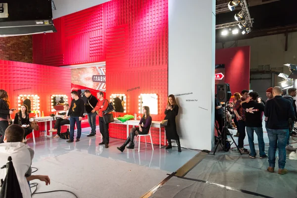 Tv show filming backstage Stock Photos, Royalty Free Tv show filming ...