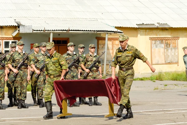 Army with computers Stock Photos, Royalty Free Army with computers ...