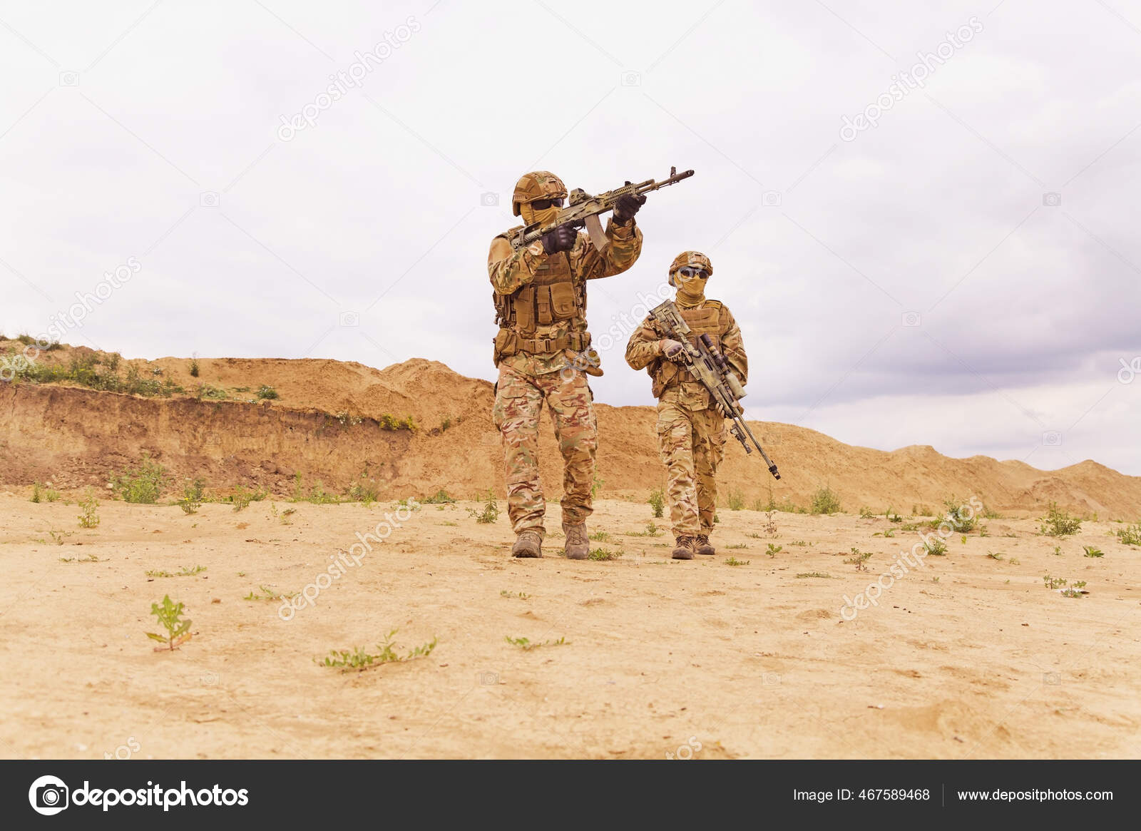 Special forces soldier in battlefield Stock Photo by ©zabelin 467589468
