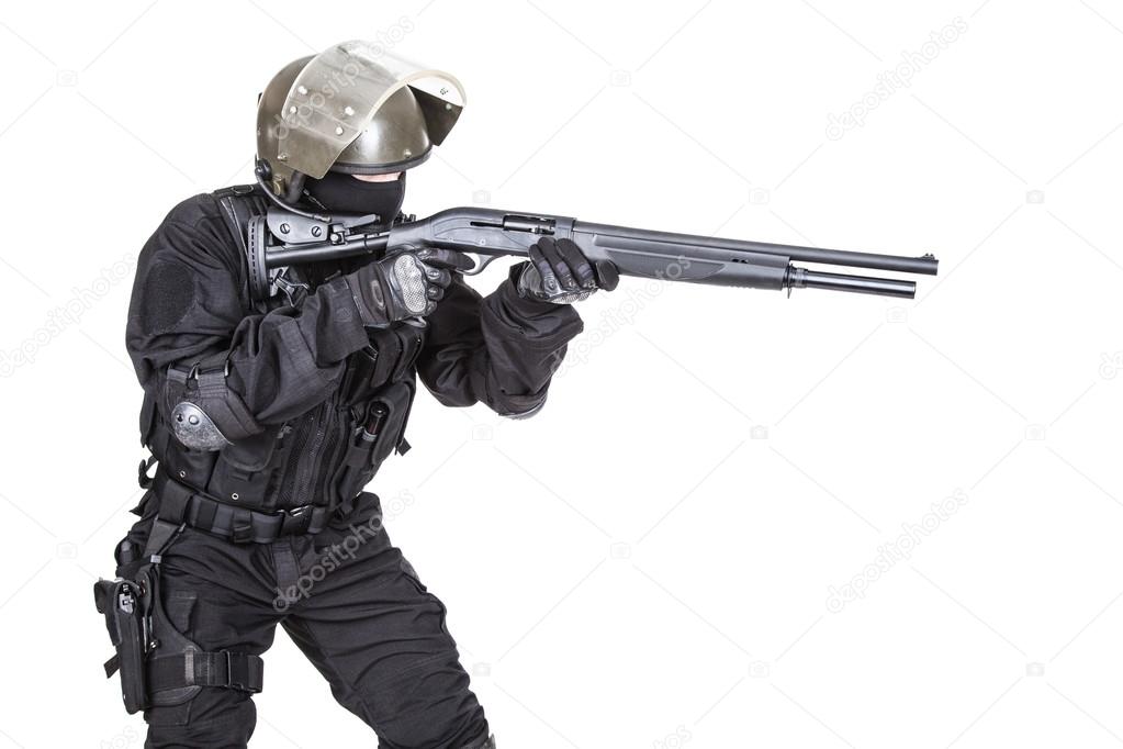 Spec ops soldier with shotgun — Stock Photo © zabelin #53554749