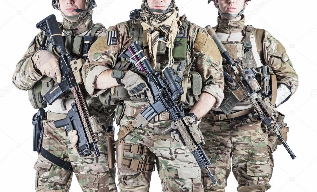 Guardabosques del Ejército de Estados Unidos — Foto de stock #61989971 © zabelin