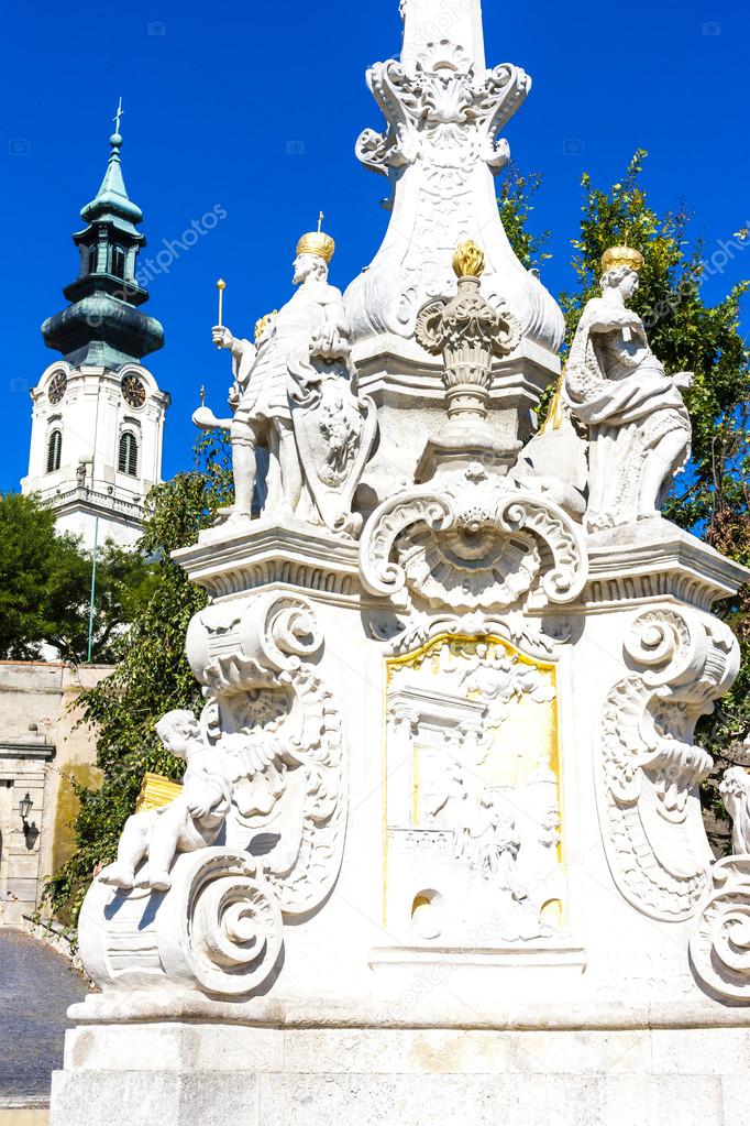 La columna de la peste y el castillo en Nitra 2022