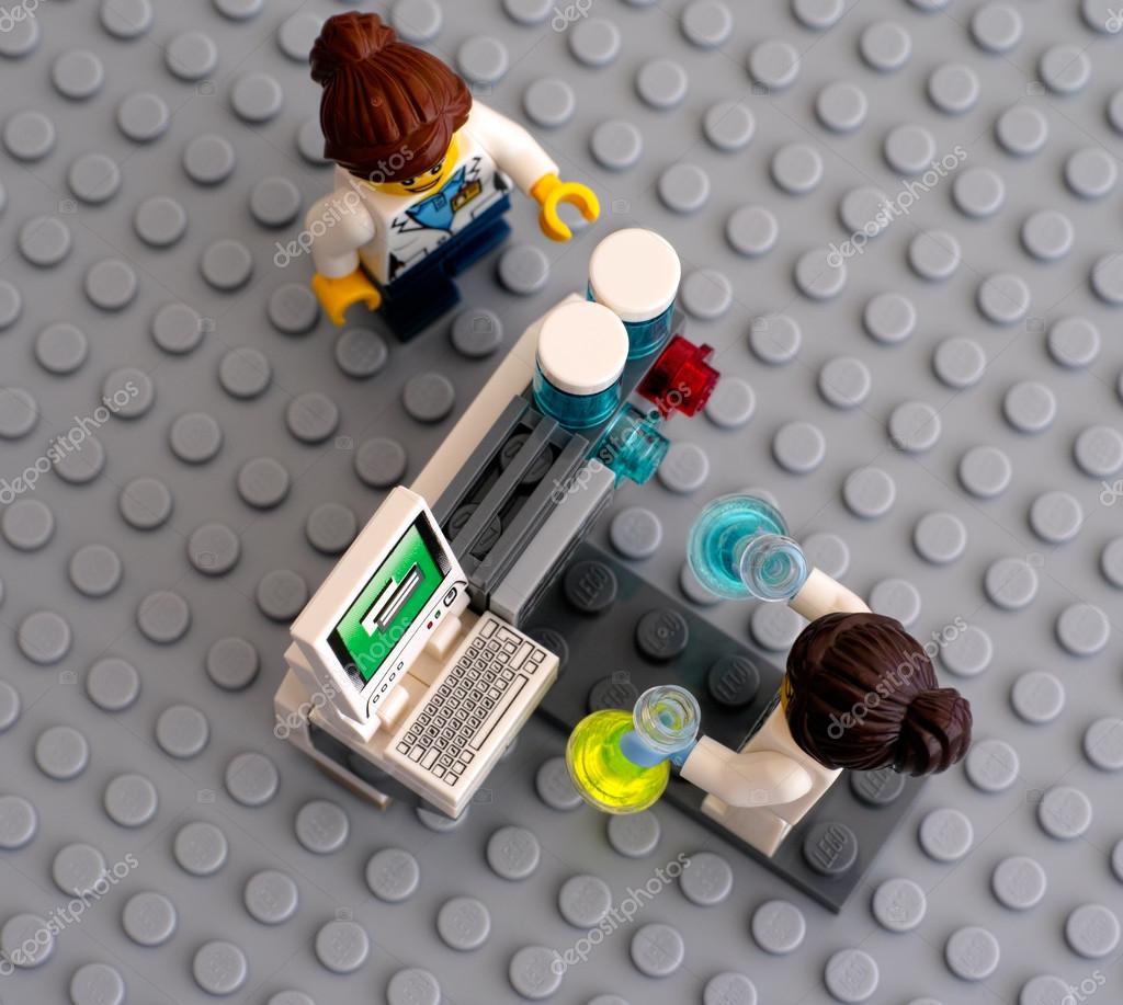 Two LEGO scientists minifigures near laboratory computer – Stock ...