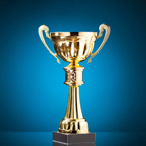 Gold cup trofee geïsoleerd op wit — Stockfoto © nikkytok #71987757
