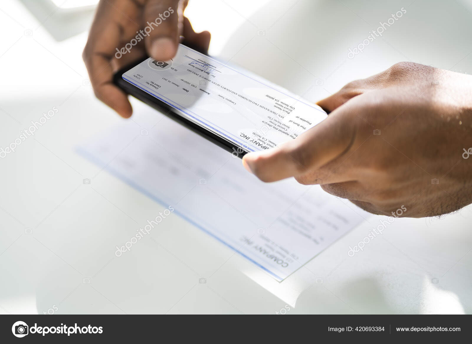 Remote Check Deposit Using Mobile Photo Scanning — Stock Photo ...