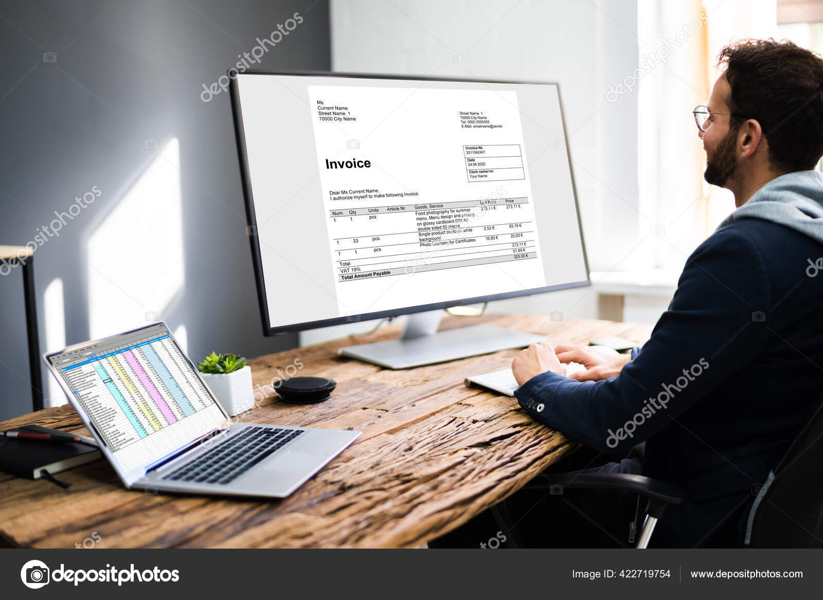 Invoice Computer Audit Multiple Screens — Stock Photo © AndreyPopov ...