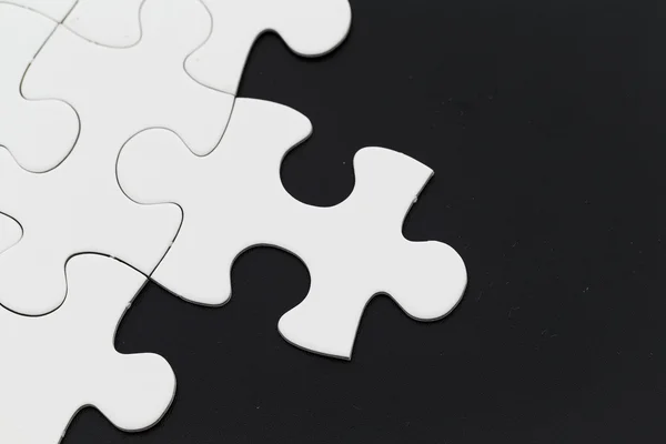 Plain white jigsaw puzzle Stock Photos, Royalty Free Plain white jigsaw ...