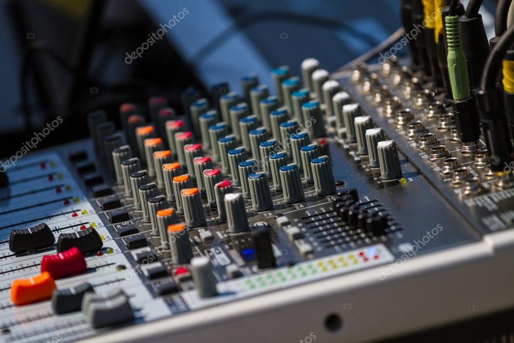 Old audio sound mixer control panel Stock Photo by ©jordan_rusev 115016412