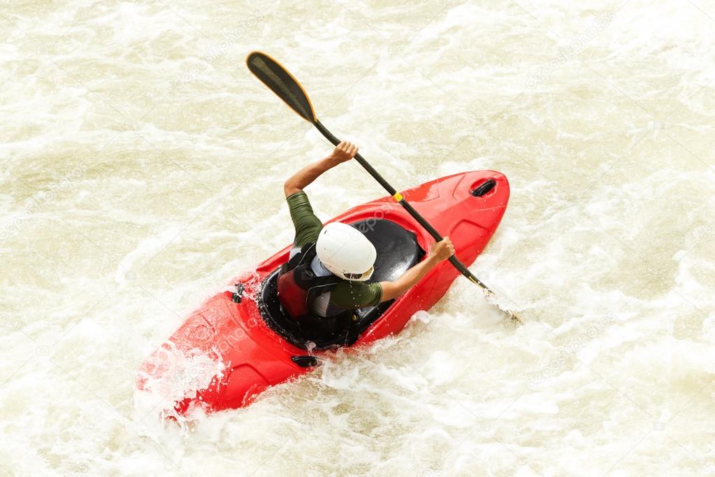 Kayak de agua blanca — Foto de stock © ammmit #87802600