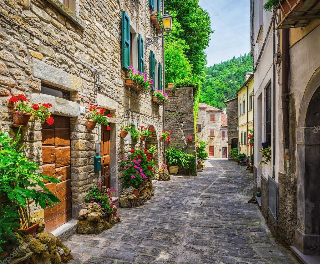 Italian street — Stock Photo © alan64 #52754601