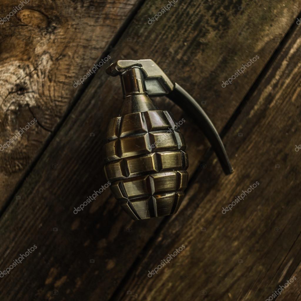 Hand Grenade Wallpaper