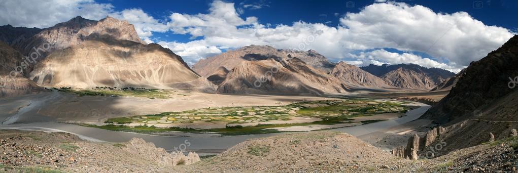 Zanskar range Stock Photos, Royalty Free Zanskar range Images ...