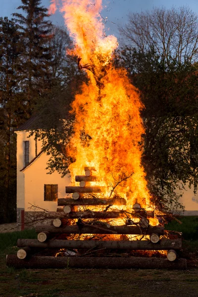 1,050 Burn stake Stock Photos, Images | Download Burn stake Pictures on ...