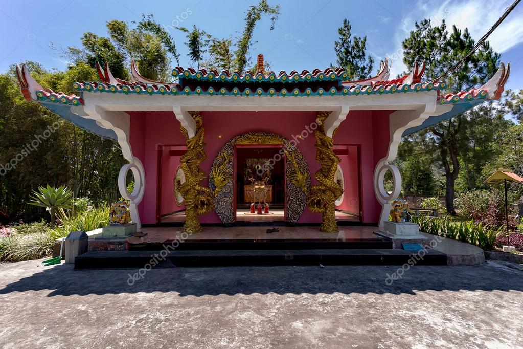 Pagoda Ekayana, Tomohon, Sulawesi Utara — Stock Photo © artush #83098552 Pagoda Ekayana, Tomohon, Sulawesi Utara — Stock Photo © artush #83098552