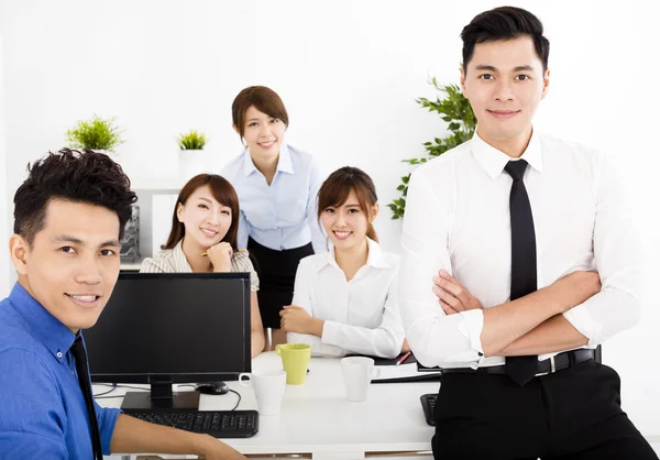 Asian employee group Stock Photos, Royalty Free Asian employee group ...