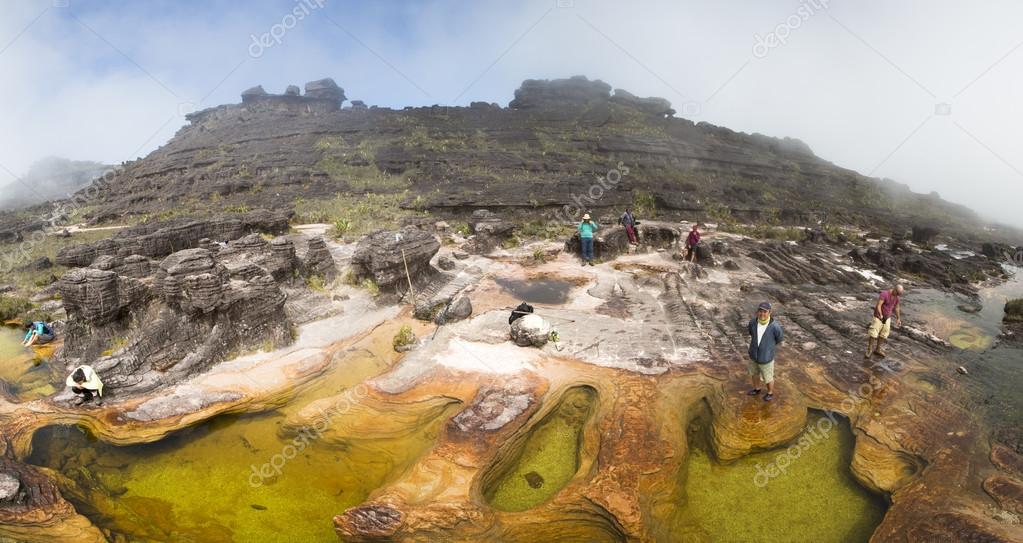 El jacuzzi natural en la cima del Monte Roraima, Venezuela 2023