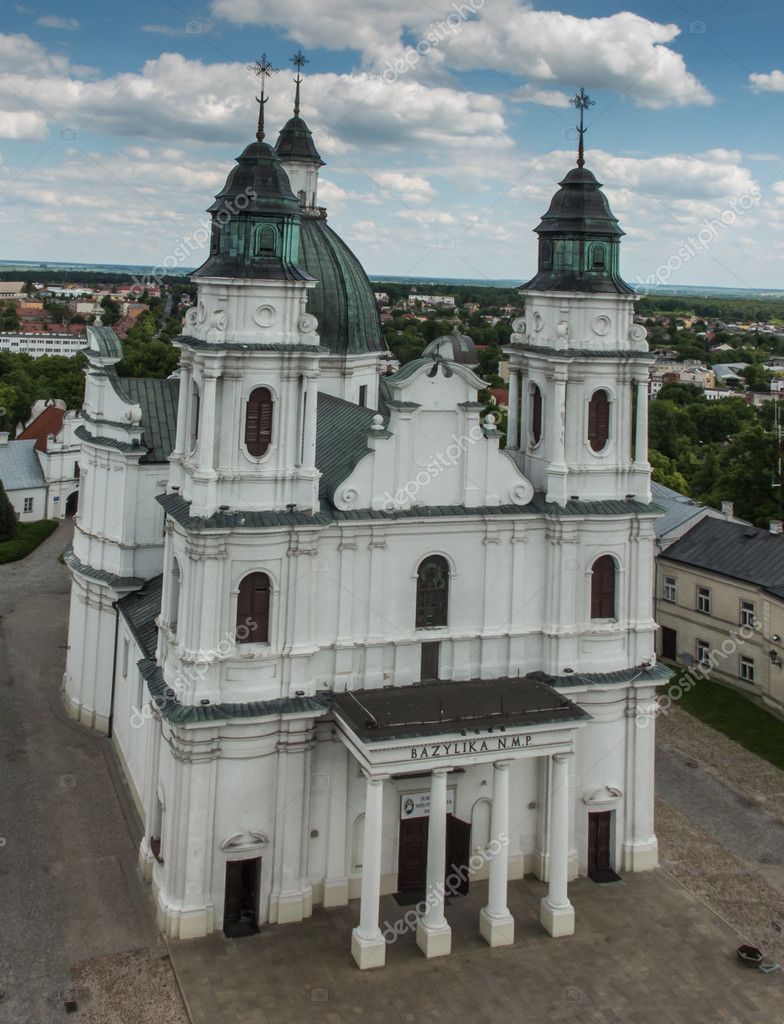 Santuario, la Basílica de la Virgen María en Chelm cerca de Lublin, ga 2022