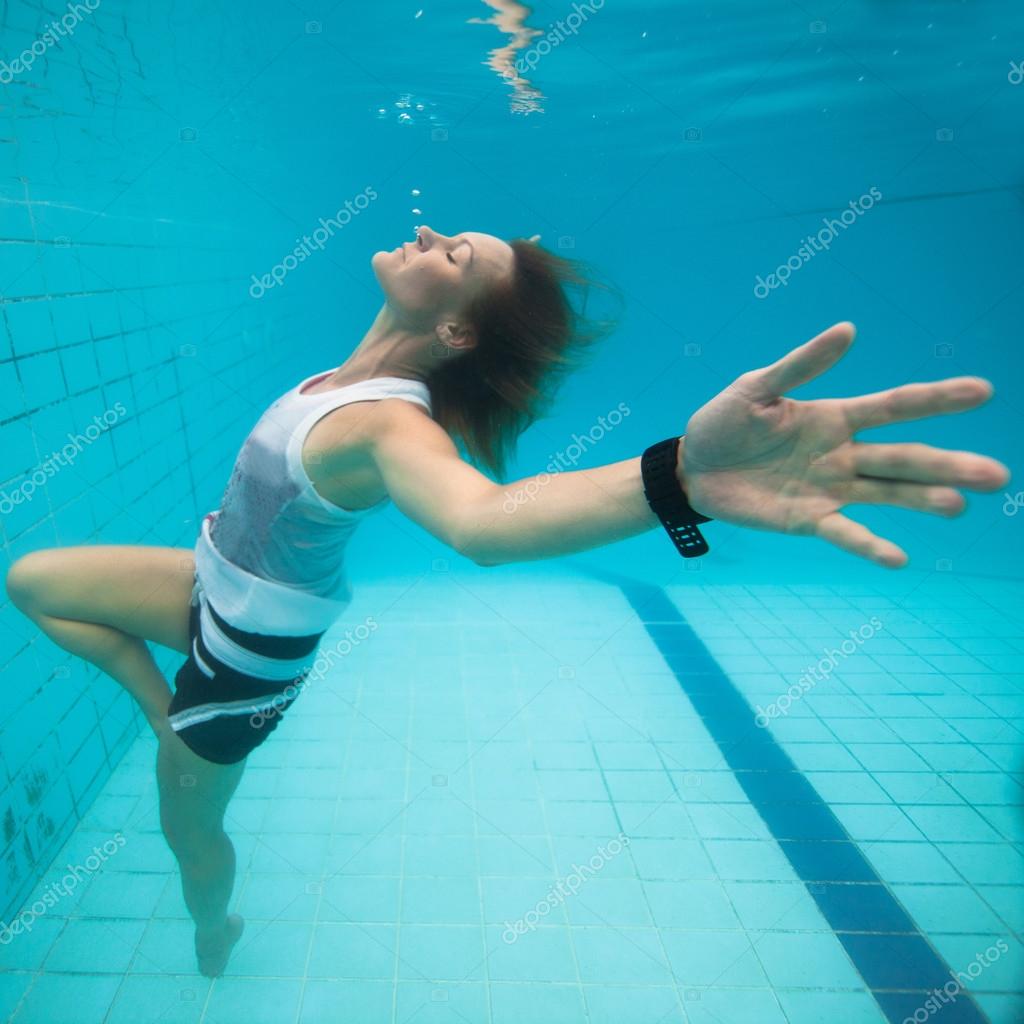 Underwater in a pool — Stock Photo © ElinaManninen #70873911