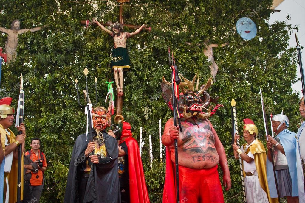Holy week celebation in Alangasi, Ecuador — Stock Editorial Photo ...