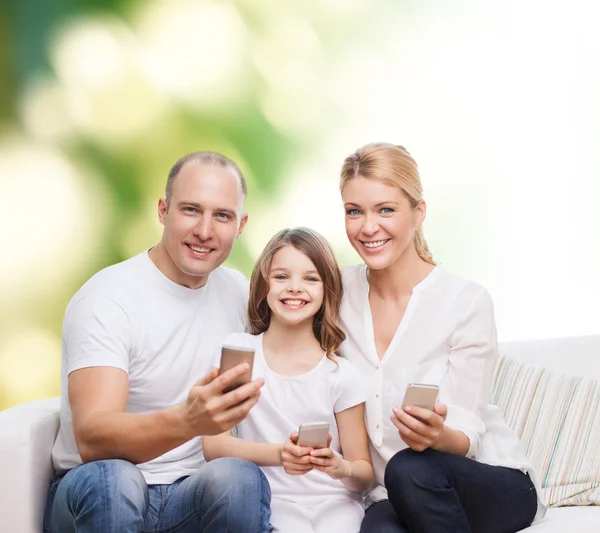 Family smartphones Stock Photos, Royalty Free Family smartphones Images ...