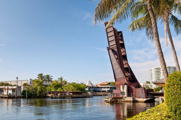 Open drawbridge in Fort Lauderdale - Stock Image - Everypixel